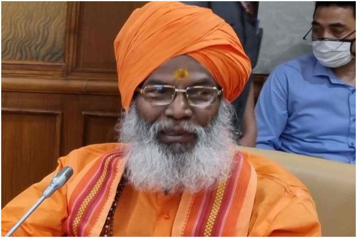 उन्नाव के सांसद साक्षी महाराज समेत पांच के खिलाफ मुकदमा दर्ज, जानें वजह ...